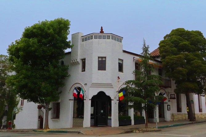 Downtown Carmel-by-the-Sea: A Self-Guided Audio Tour - The Sum Up