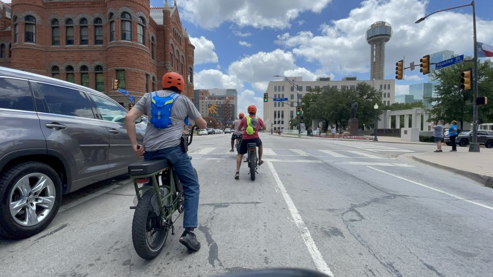 Downtown Dallas E-Bike Tour - A Friendly Introduction to Dallas’s Downtown on E-Bikes