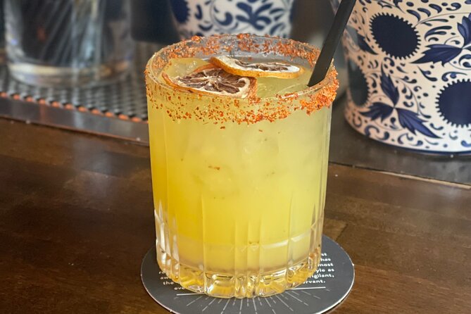 Downtown Food and Drink Tour: Libations on the East Side - A Deep Dive into the Experience