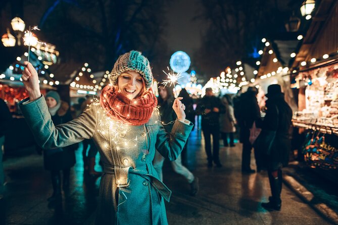 Downtown Holiday Lights, Food & Cocktail Tour - A Closer Look at the Itinerary