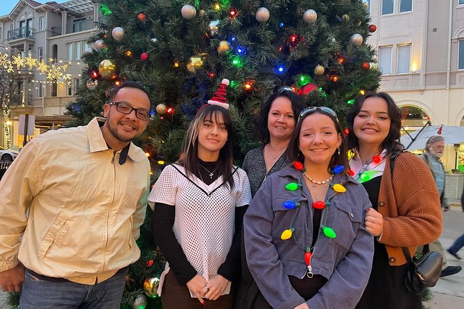 Downtown Holiday Lights, Food & Cocktail Tour - FAQ