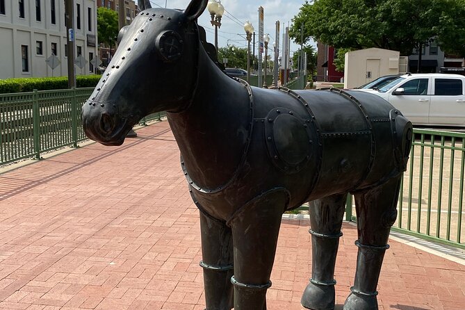 Downtown Plano Walking Tour with Food and Drink - Who Would Enjoy This Tour?