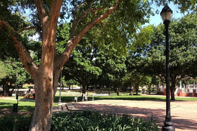 Downtown Plano Walking Tour with Food and Drink - FAQ