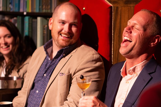 Drunk Shakespeare Ticket  Chicago - Chicago’s Drunk Shakespeare Experience: A Playful Spin on Classic Theatre
