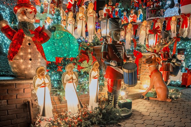 Dyker Heights Christmas Lights Express Bus from Times Square - What to Expect from the Dyker Heights Christmas Lights Bus Tour