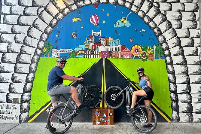 E-bike Mural Tour of Nashville - Experiencing the Heart of Nashville: Honky Tonk Central and Lower Broadway