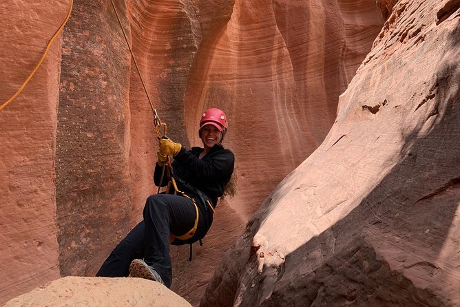 East Zion 2.5 Hour Slot Canyon Canyoneering UTV Tour - Key Points
