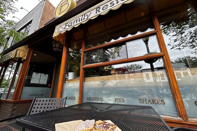 Eastern Market Neighborhood Food Tour (5 Food Stops + Dessert) - Key Points  