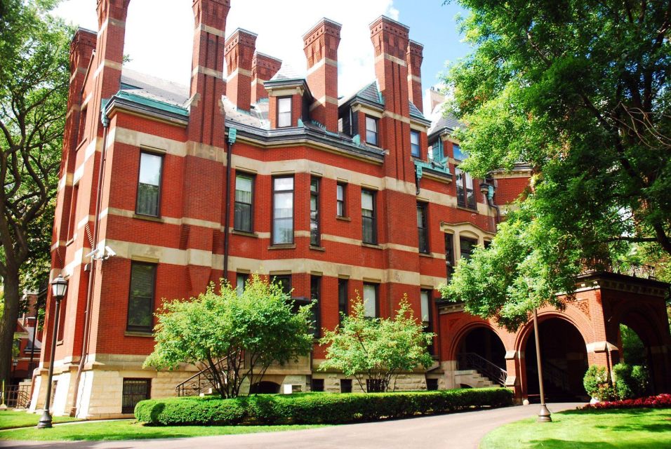Echoes of Elegance: Chicagos Architectural Splendors - Why This Tour Works Well