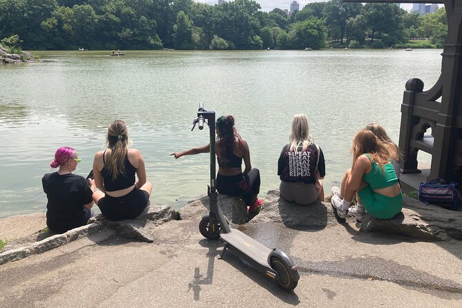 Electric Scooter Tour of Central Park in Spanish - The Guide and Language Considerations