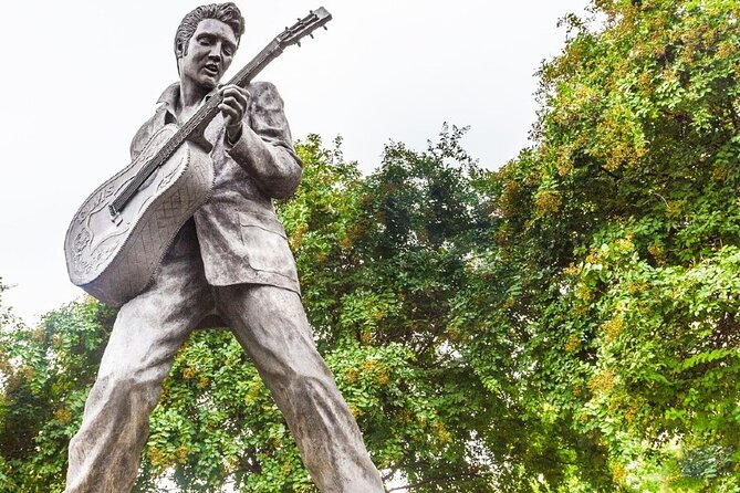Elvis Presley Full-Day Private Tour of Memphis & Graceland - Key Points