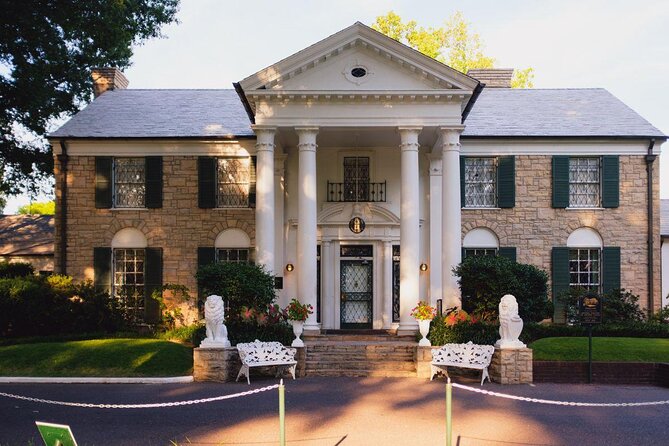 Elvis Presley Full-Day Private Tour of Memphis & Graceland - Exploring Memphis in Elvis Footsteps