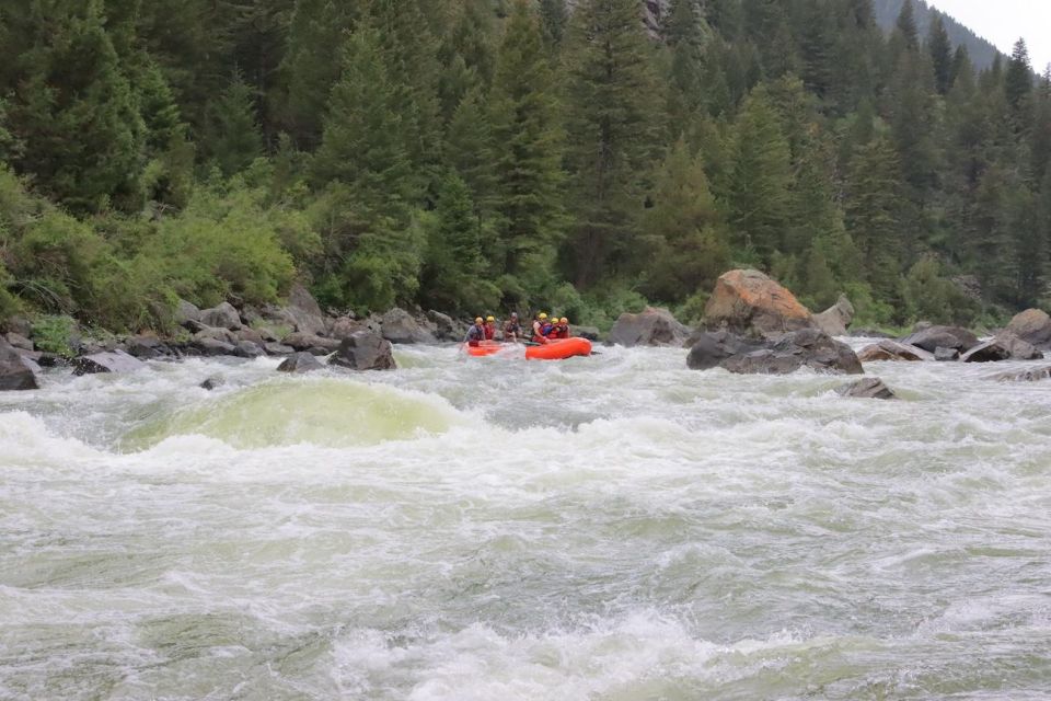 Ennis MT: Exclusive Raft Trip through Beartrap Canyon+Lunch - A Detailed Look at the Experience