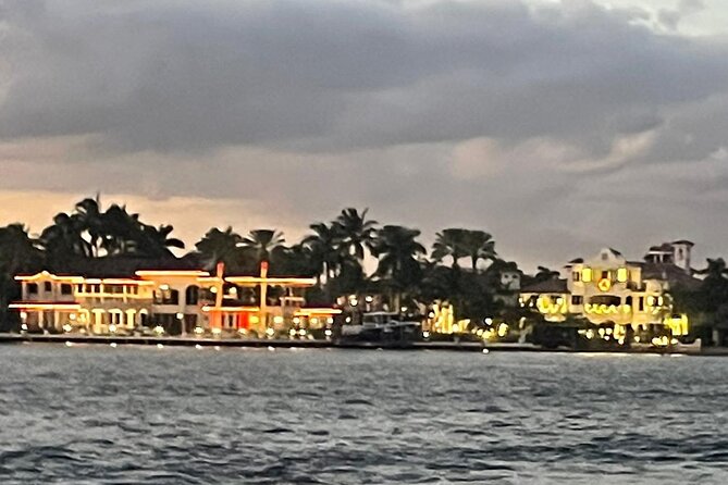 Evening Boat Cruise through Downtown Ft. Lauderdale - FAQ