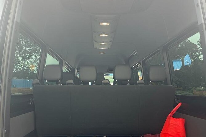 EWR/Manhattan Airport Transfer in Luxury Van-One Way Transfer. - FAQ