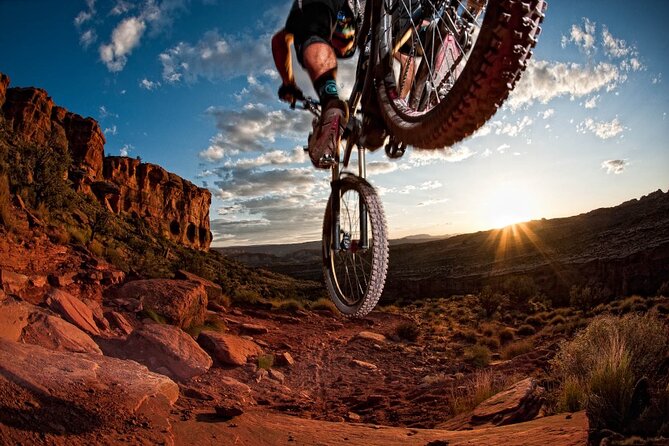 Exclusive Intermediate Advanced Private Guided Mountainbike Tour - Key Points
