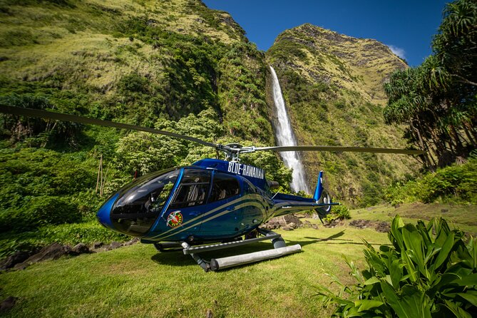 Exclusive Landing with Spectacular Big Island Helicopter Tour - Key Points