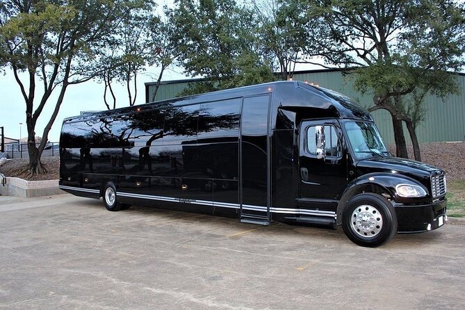 Executive Bus Private Day & Night Custom Tours of Washington DC - Key Points