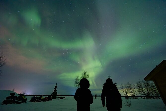 Face The Outdoors Private Group Northern Lights Tour - Photography and Keepsakes