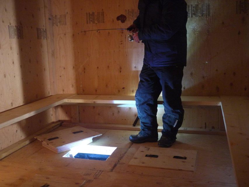 Fairbanks: Aurora Ice Fishing Tour - Key Points