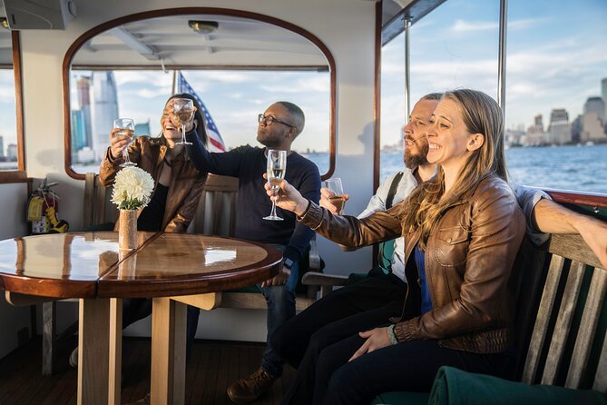 Fall Foliage Cruise on Yacht Full Moon from Chelsea Piers - A Detailed Look at the Fall Foliage Cruise Experience
