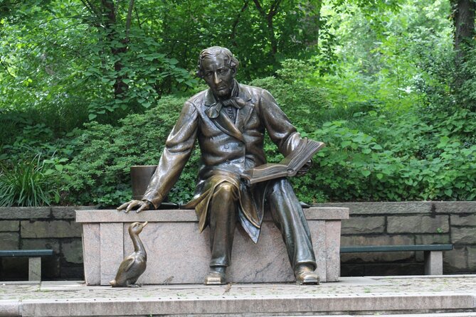 Falling in Love in NYC: Self-Guided Romantic Story Walk - Practical Tips for the Tour