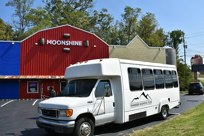 Famous Moonshine & Wine Tour From Pigeon Forge - A Deep Dive into the Experience