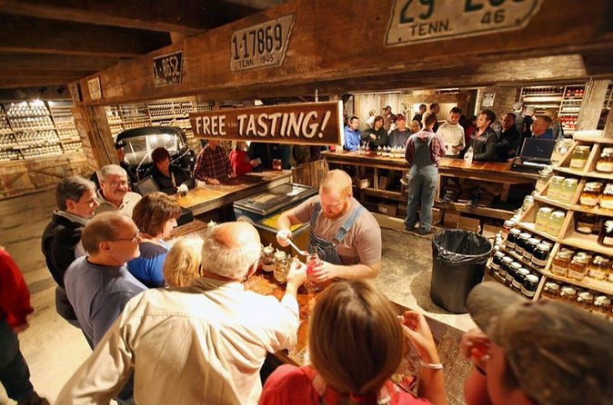 Famous Moonshine & Wine Tour From Pigeon Forge - What to Keep in Mind