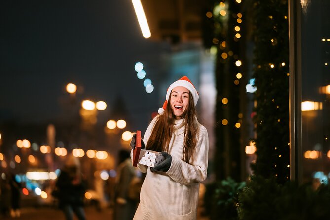 Festive Los Angeles: A Christmas Walking Tour - Exploring the Itinerary in Detail