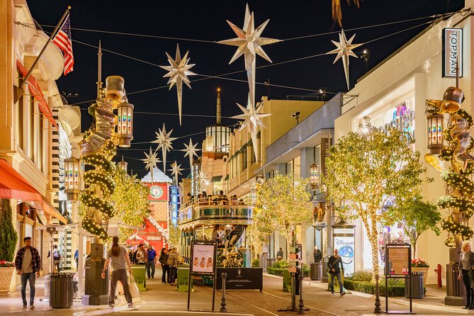 Festive Los Angeles: A Christmas Walking Tour - The Sum Up