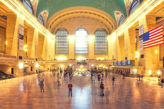 Fifth Avenue Unveiled: Luxury, History & Icons Walking tour - The Empire State Building: The City’s Tallest Icon