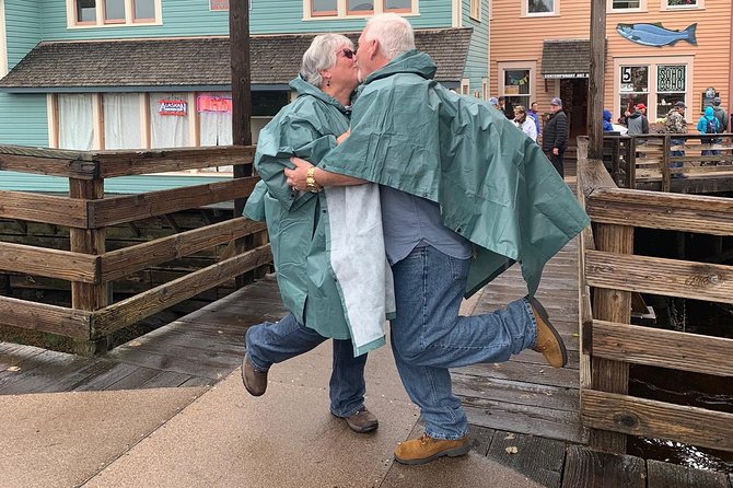 Fish Tales & Ales - 90 minute Historical Walking Tour of Fishing Fleet and Bars - Authentic Experiences and Unique Insights