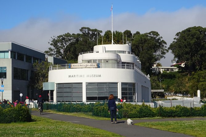 Fisherman's Wharf Self-Guided Walking Tour and Hunt - Analyzing the Value