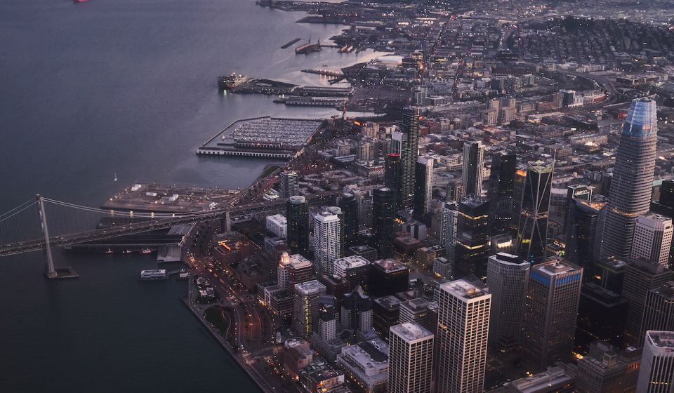 Flight over San Francisco Night Tour - An Overview of the Nighttime Sky Over San Francisco