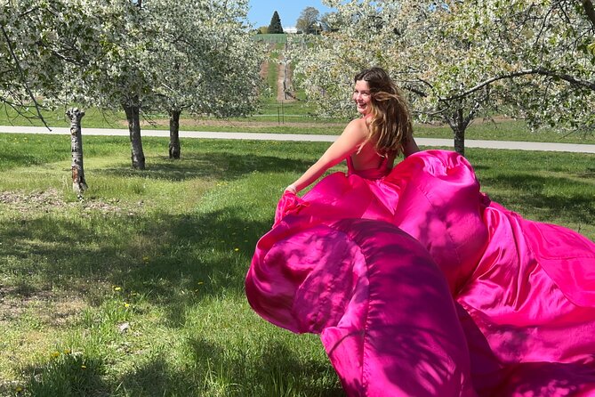 Flying Dress Photo Shoot in Traverse City - Key Points