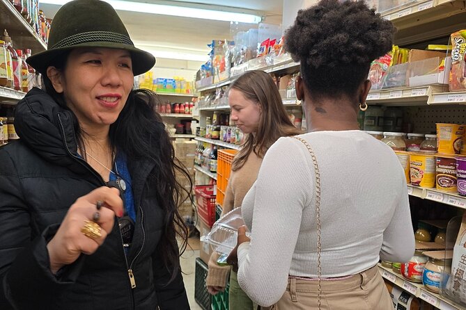 Food Crawl and Shopping on Clement Street - Authenticity and Local Life