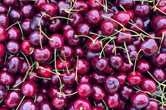 Food Tasting & Arts Tour of Pike Place Market - Deep Dive Into the Itinerary