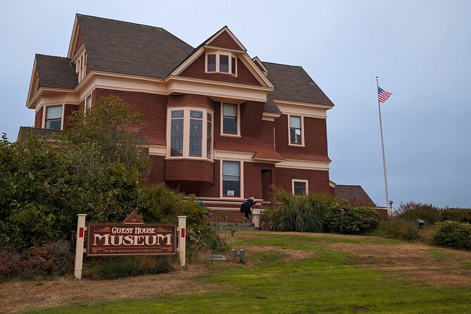 Fort Bragg California Scavenger Hunt Walking Activity and Game - Discover Fort Bragg through a fun and flexible scavenger hunt experience