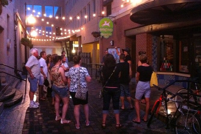 Fort Collins Ghost Tour - Guides and Atmosphere: What Sets It Apart