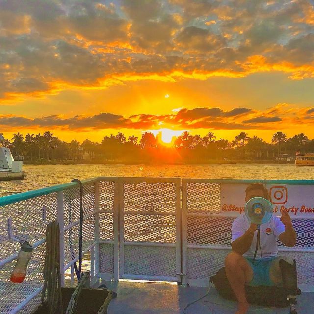 Fort Lauderdale: Evening Boat Cruise with Downtown Views - Who Should Consider This Tour?