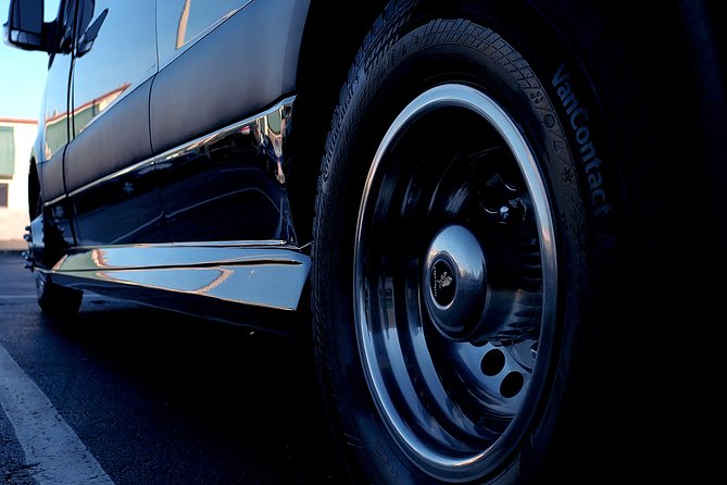 Fort Lauderdale Private Party bus - Vehicle Features That Make a Difference