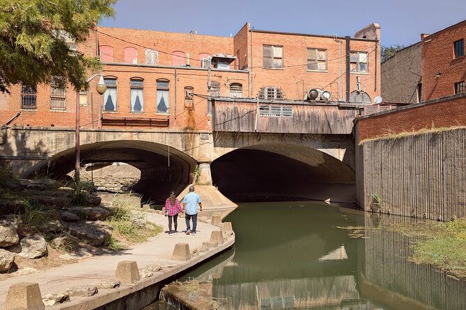 Fort Worth Stockyards Scavenger Hunt Walking Tour and Game - FAQ
