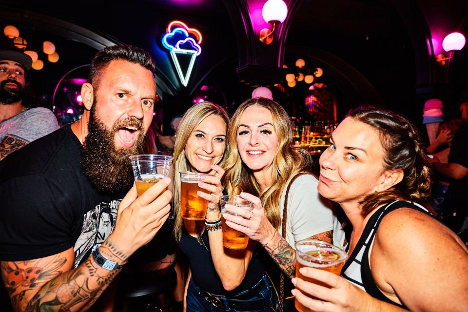 Fremont Street-Old Vegas Bar Crawl - Who Is This Tour Best For?