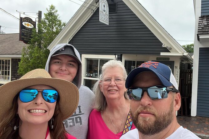 Friday Harbor Frenzy Scavenger Hunt - The Meeting Point and Logistics