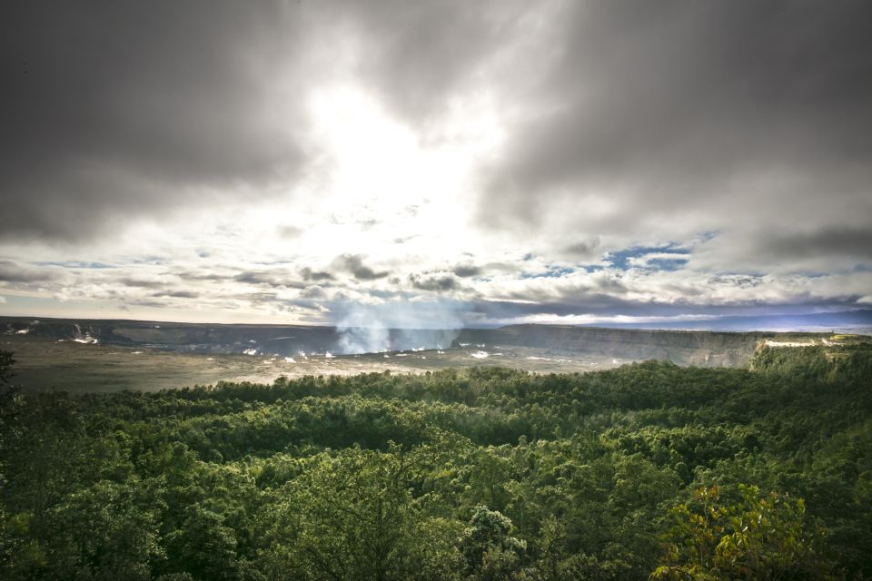 From Hilo: Kilauea Lava Flow Tour with Lunch and Dinner - The Experience: What Makes It Special