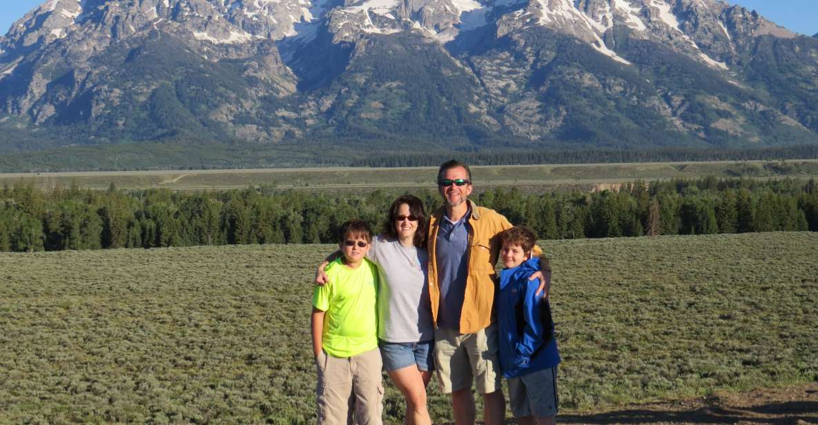 From Jackson Hole: Grand Teton National Park Sunrise Tour - A Tour That Combines Natural Beauty and Wildlife Encounters