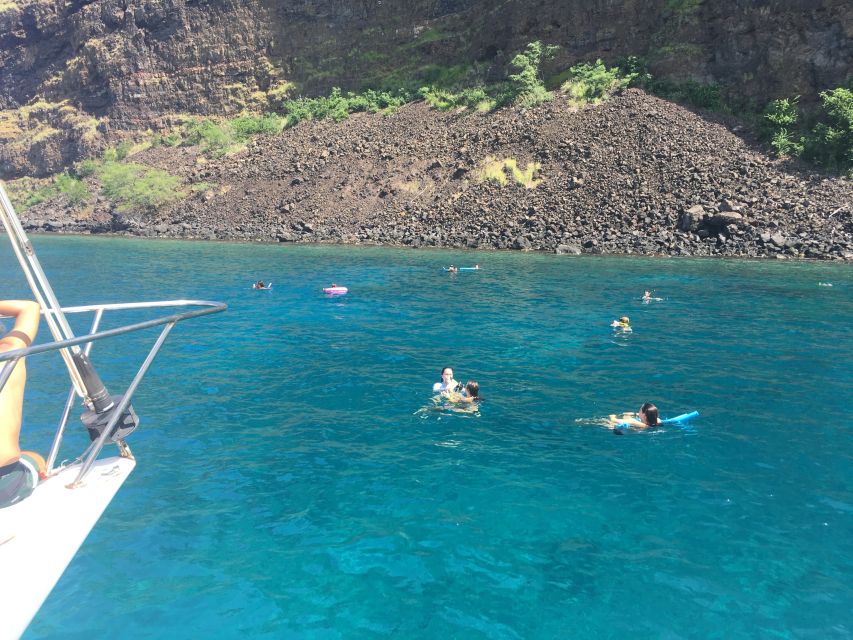 From Keauhou Bay: Snorkel Cruise to Captain Cook's Monument - Who Will Love This Experience?