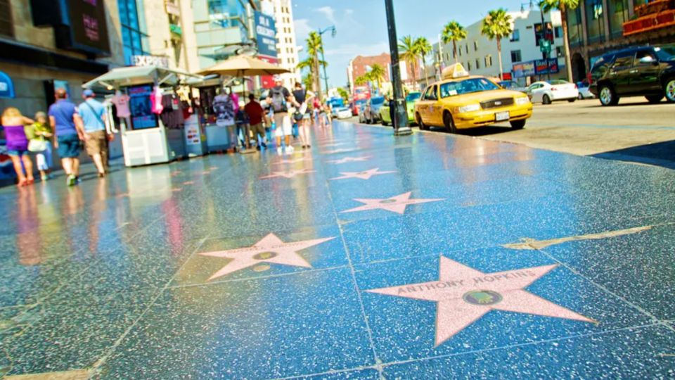 From Los Angeles: Full Day L.A Suburbs and Attractions tour - The Practical Side: What’s Included & What to Expect
