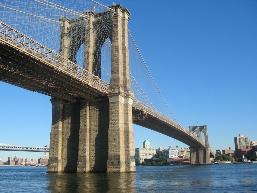 From Manhattan: 2-Hour Brooklyn Bridge Park Bike Tour - A detailed look at what the tour involves