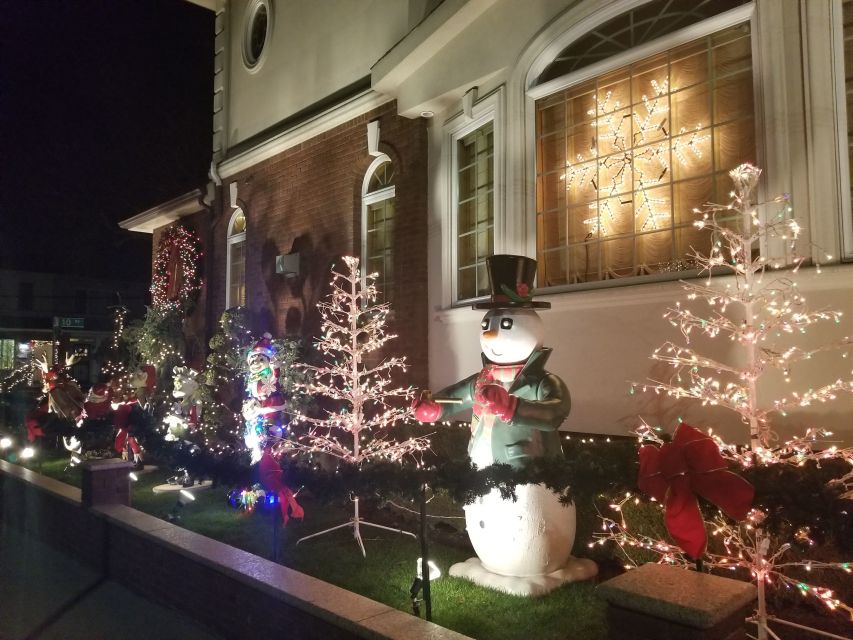 From Manhattan: 4-Hour Brooklyn Christmas Magic Tour - Who Would Love This Experience?